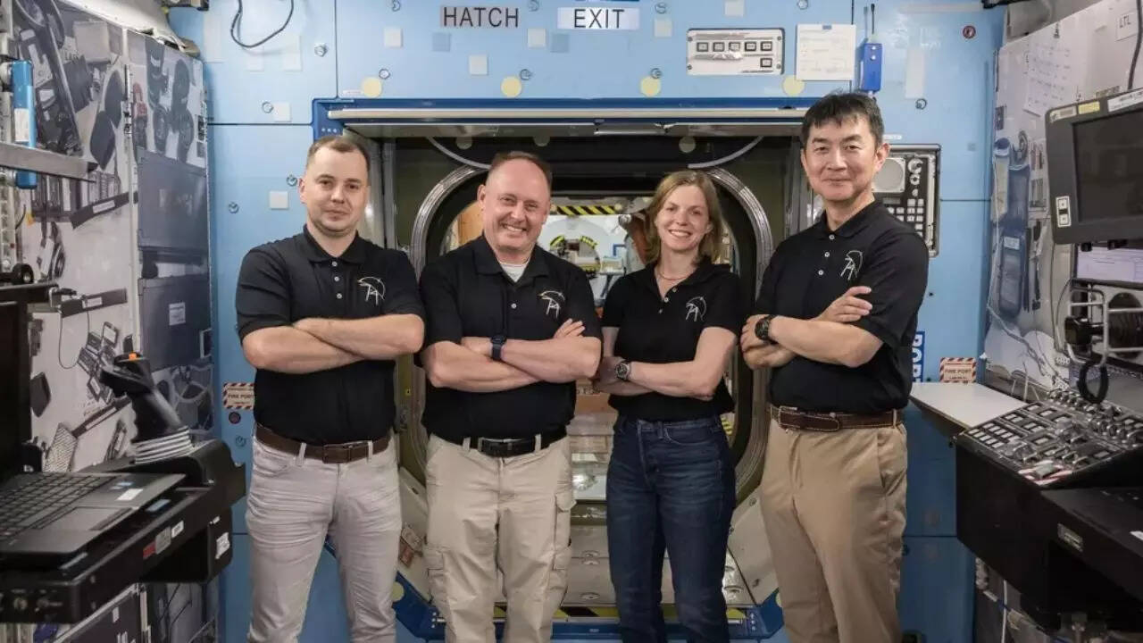 ‘Lingering risk’: Why NASA is bringing 4 astronauts home from ISS ...