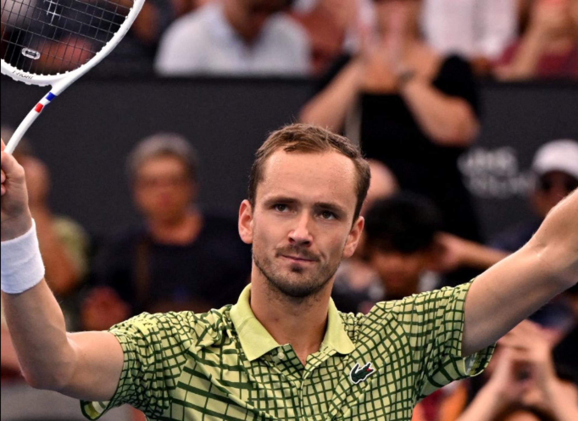 Daniil Medvedev's funny but brutally honest Carlos Alcaraz e Jannik ...