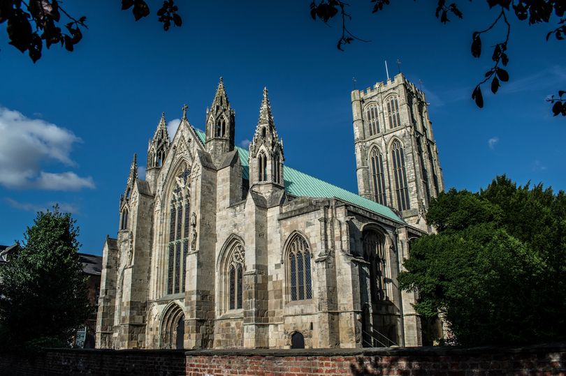 'Romantic' Yorkshire village with charming tea rooms minster that ...