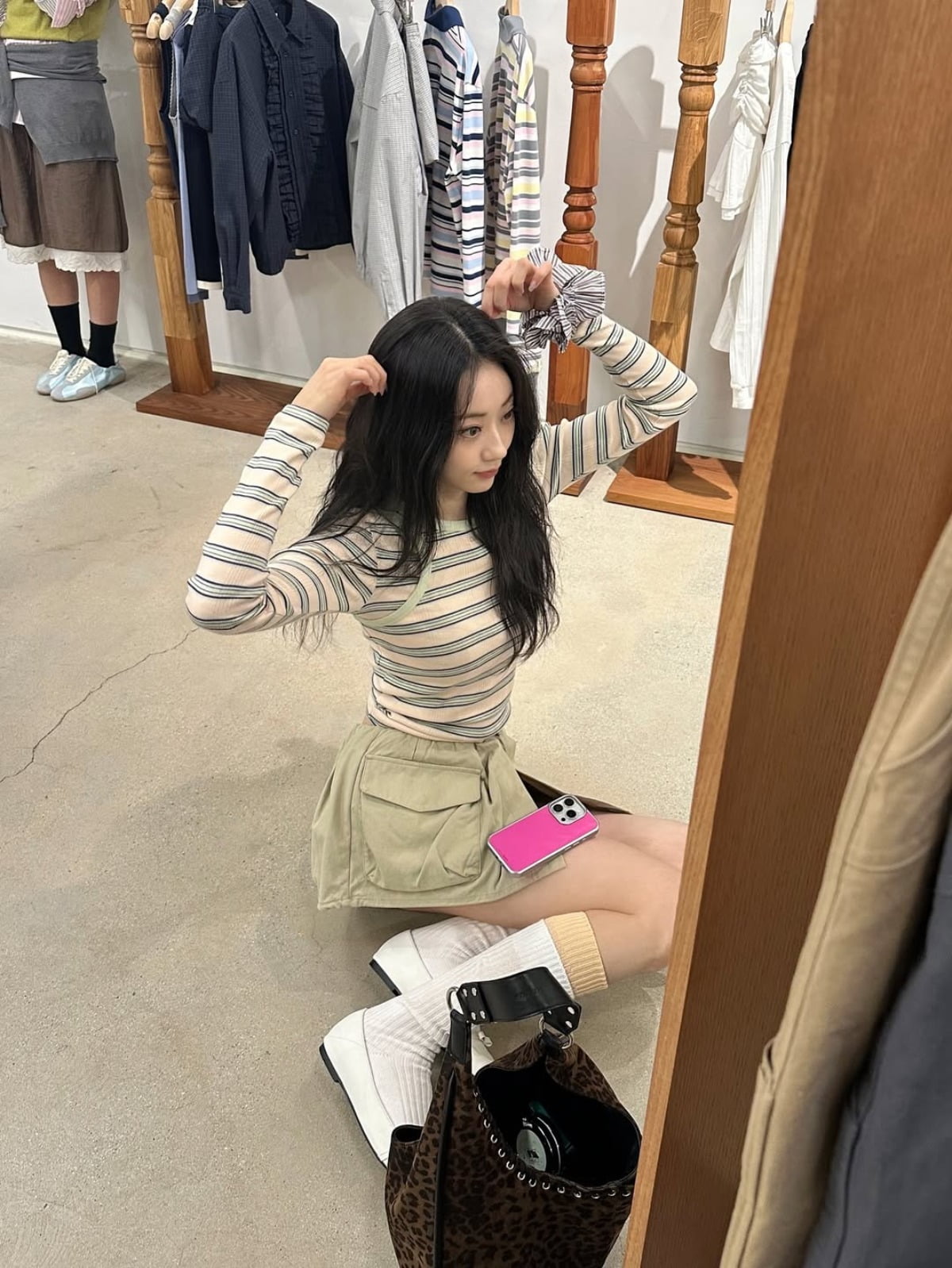 '170cm·52kg' 경리, 새해에도 여전한 여신 비주얼…인형의 현실화