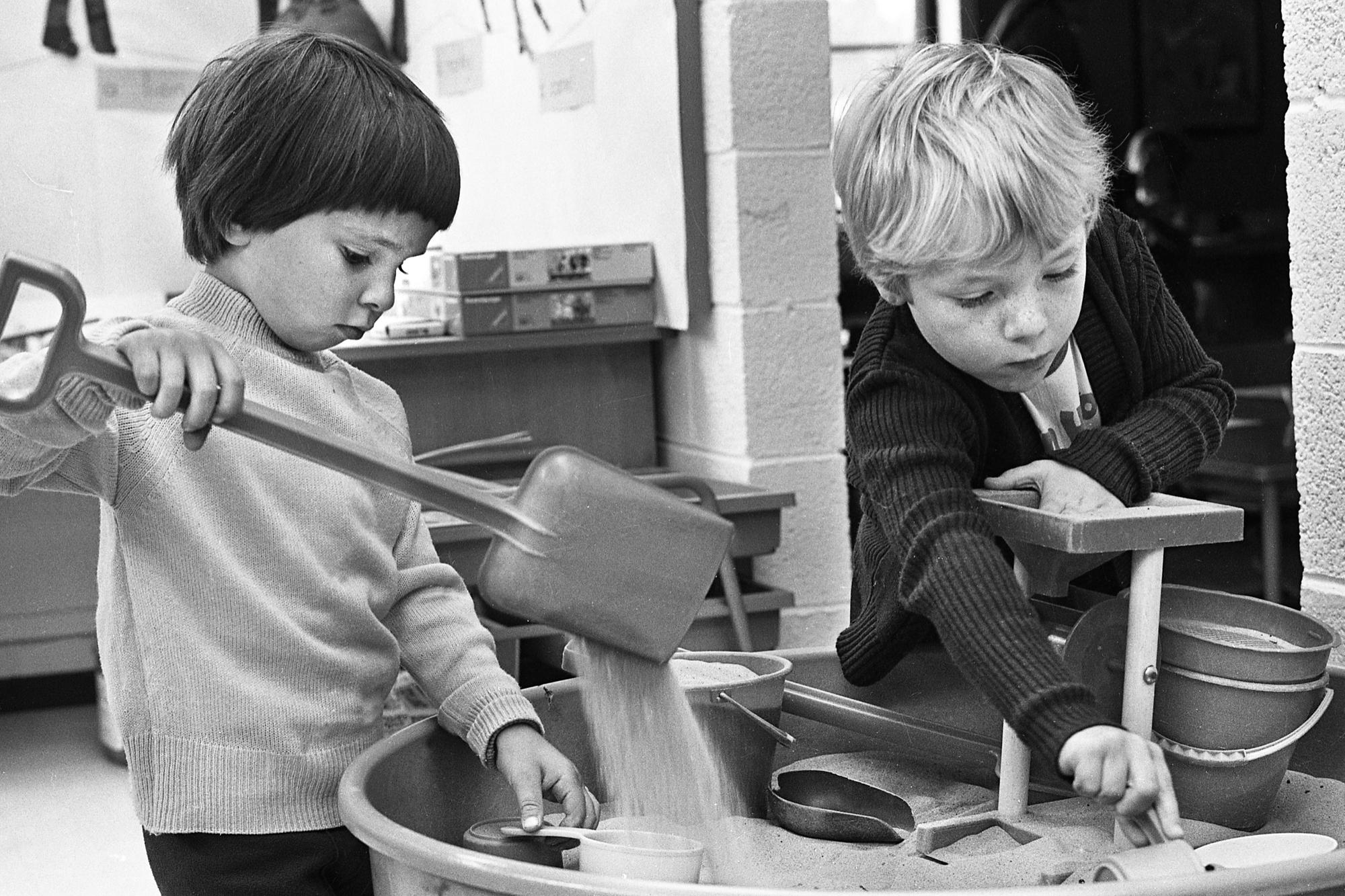 Compare Wigan schools today with what they were like 50 years ago in 1976