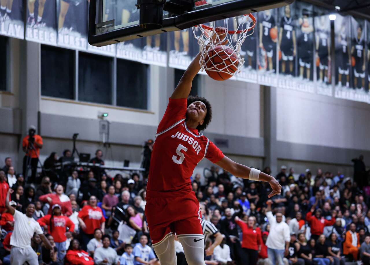 Judson boys snap Steele's six-game win streak takes control in District ...