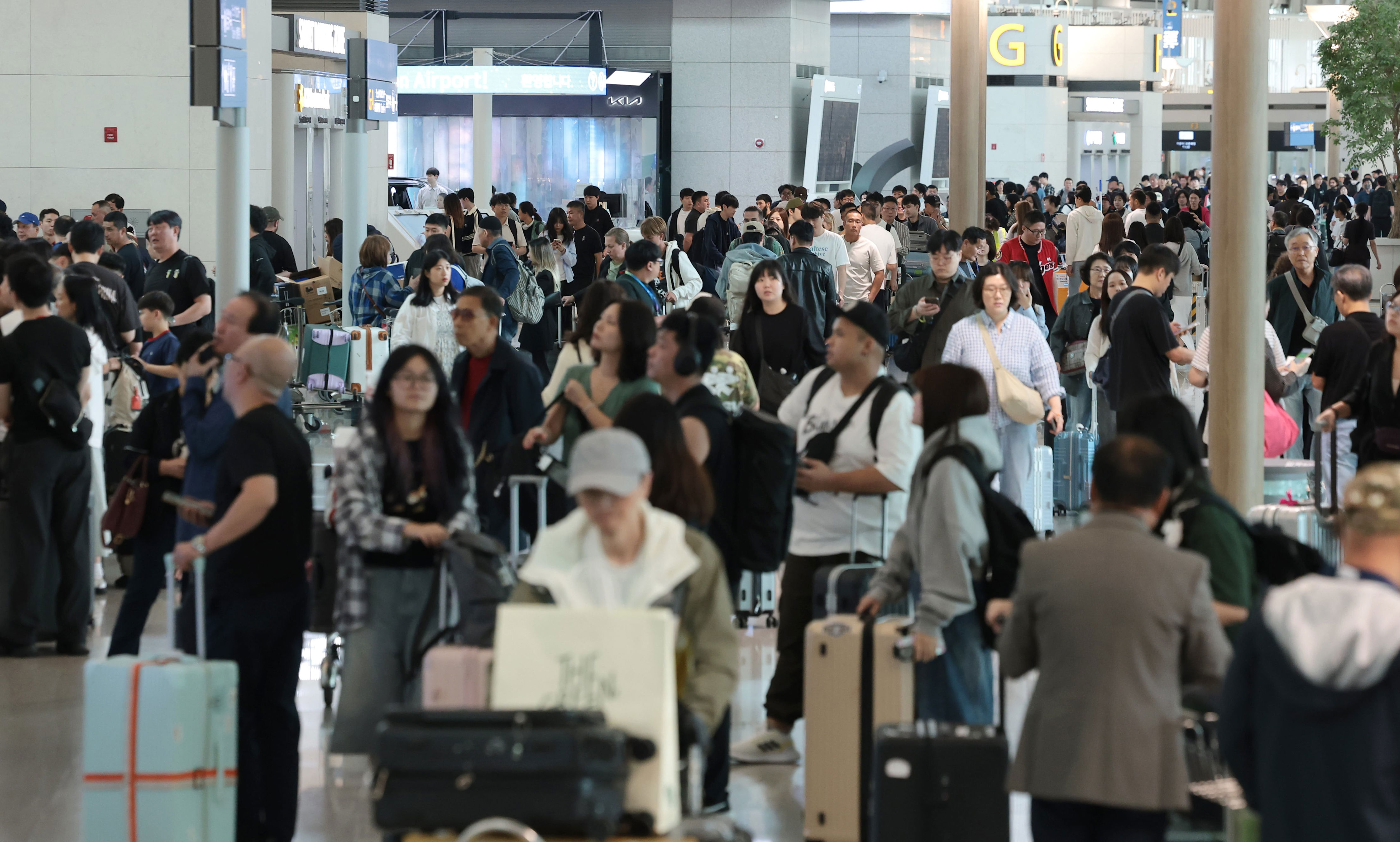 South Korean airports reach record 125M passengers, led by Japan, China