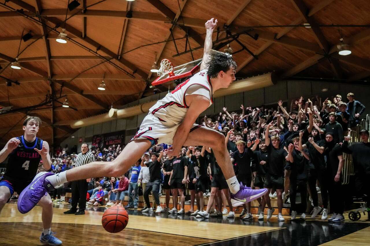 High school basketball: Lake Travis hits 35-foot buzzer-beater to edge ...