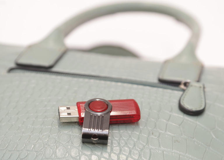 PSNI pen drive linked to a specialist protection unit was handed into a ...