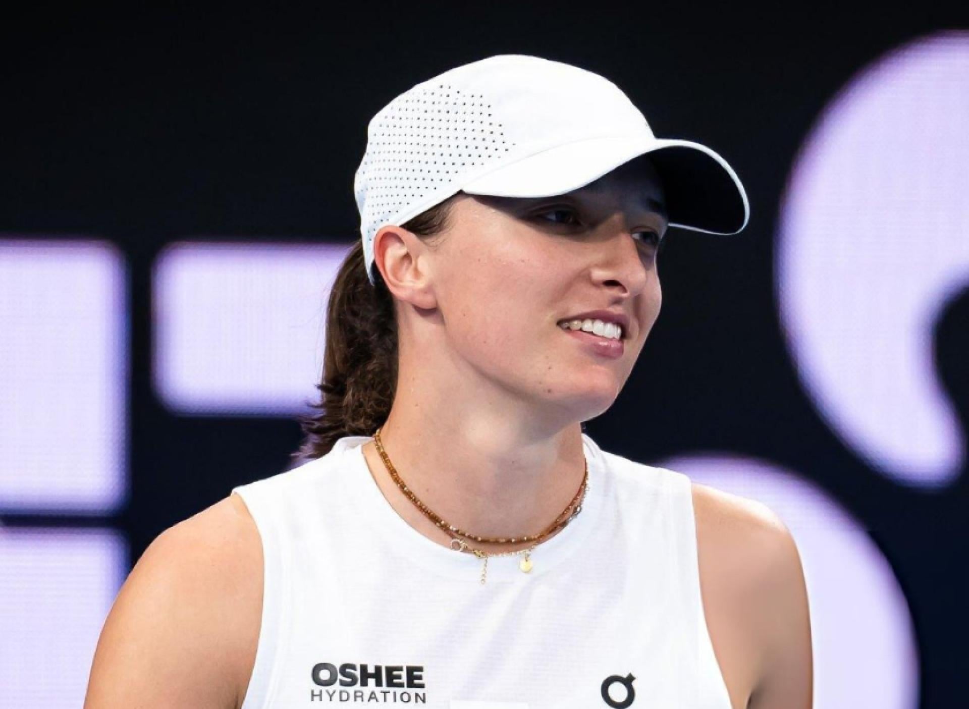 Iga Swiatek's great response to being asked how she dictated everything ...