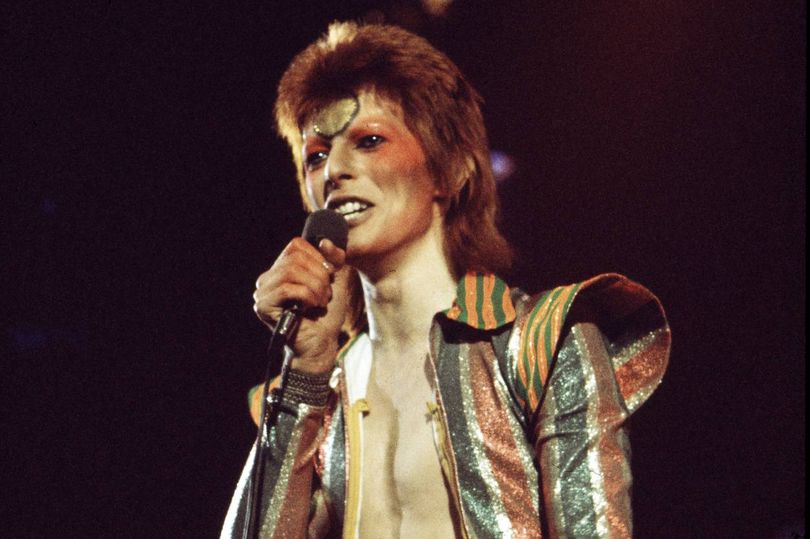 David Bowie's secret cancer diagnosis as his final moments revealed