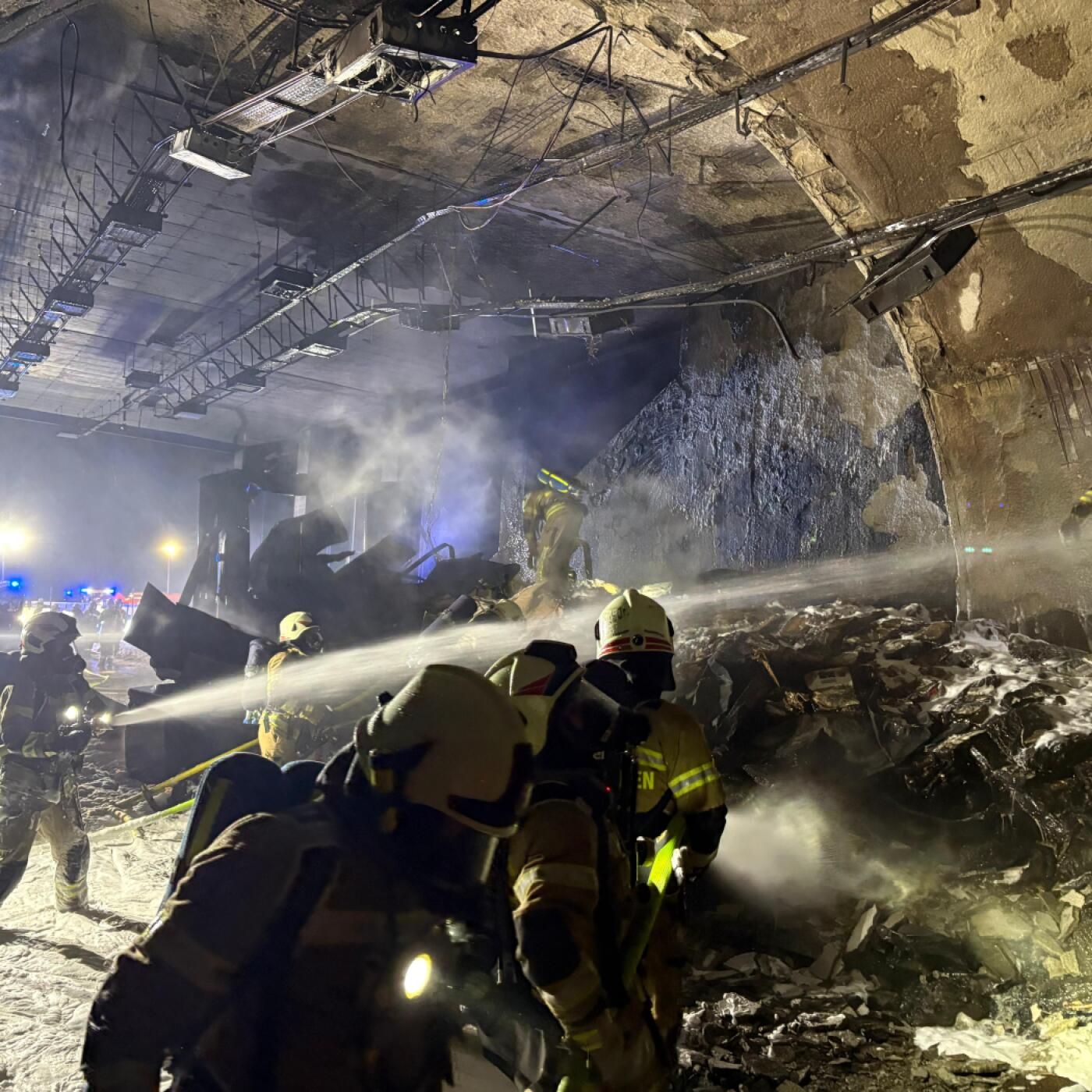 Lkw-Brand: Tauernautobahn-Tunnel bleibt länger gesperrt