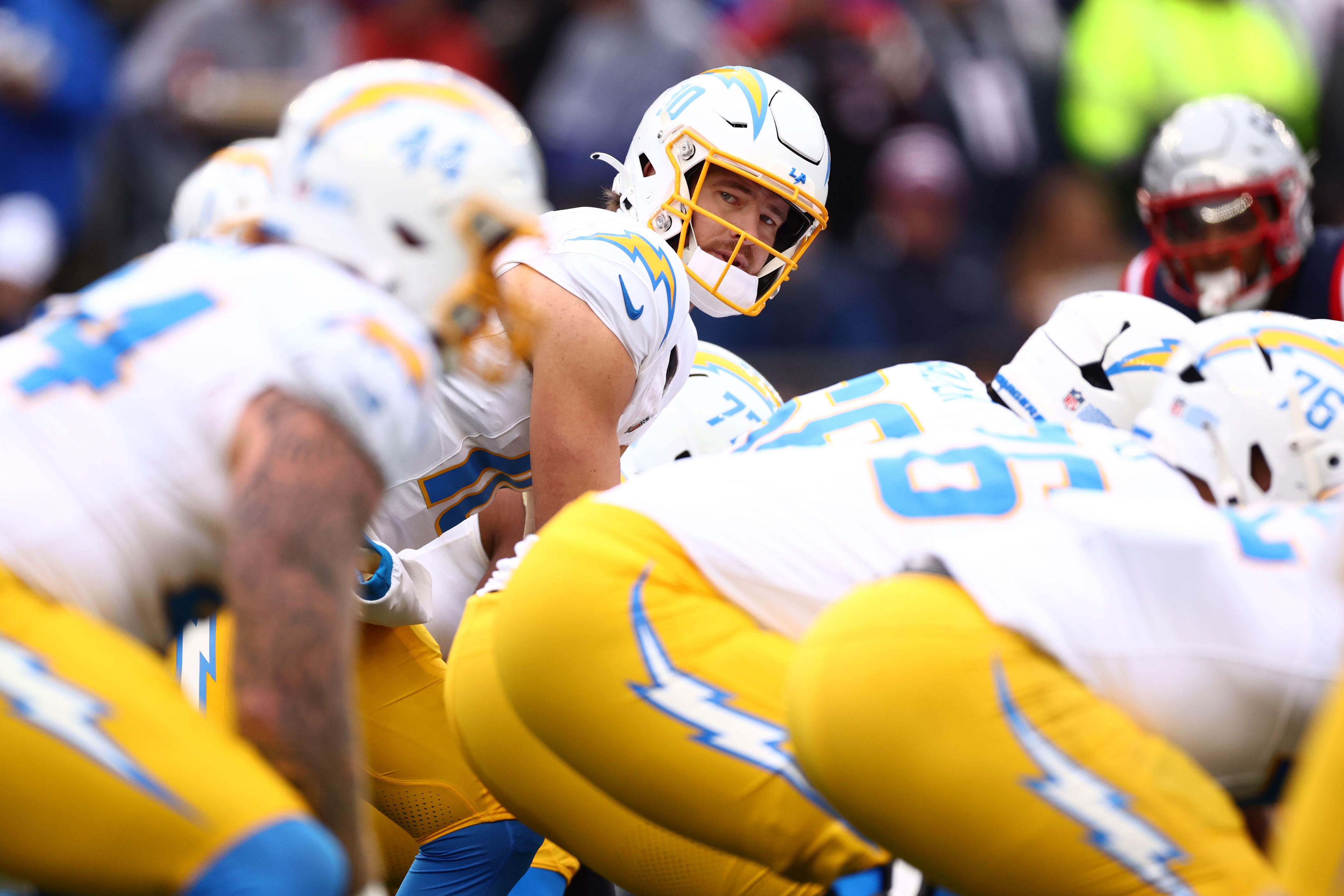 5 questions and answers about Patriots vs. Chargers NFL wild card game