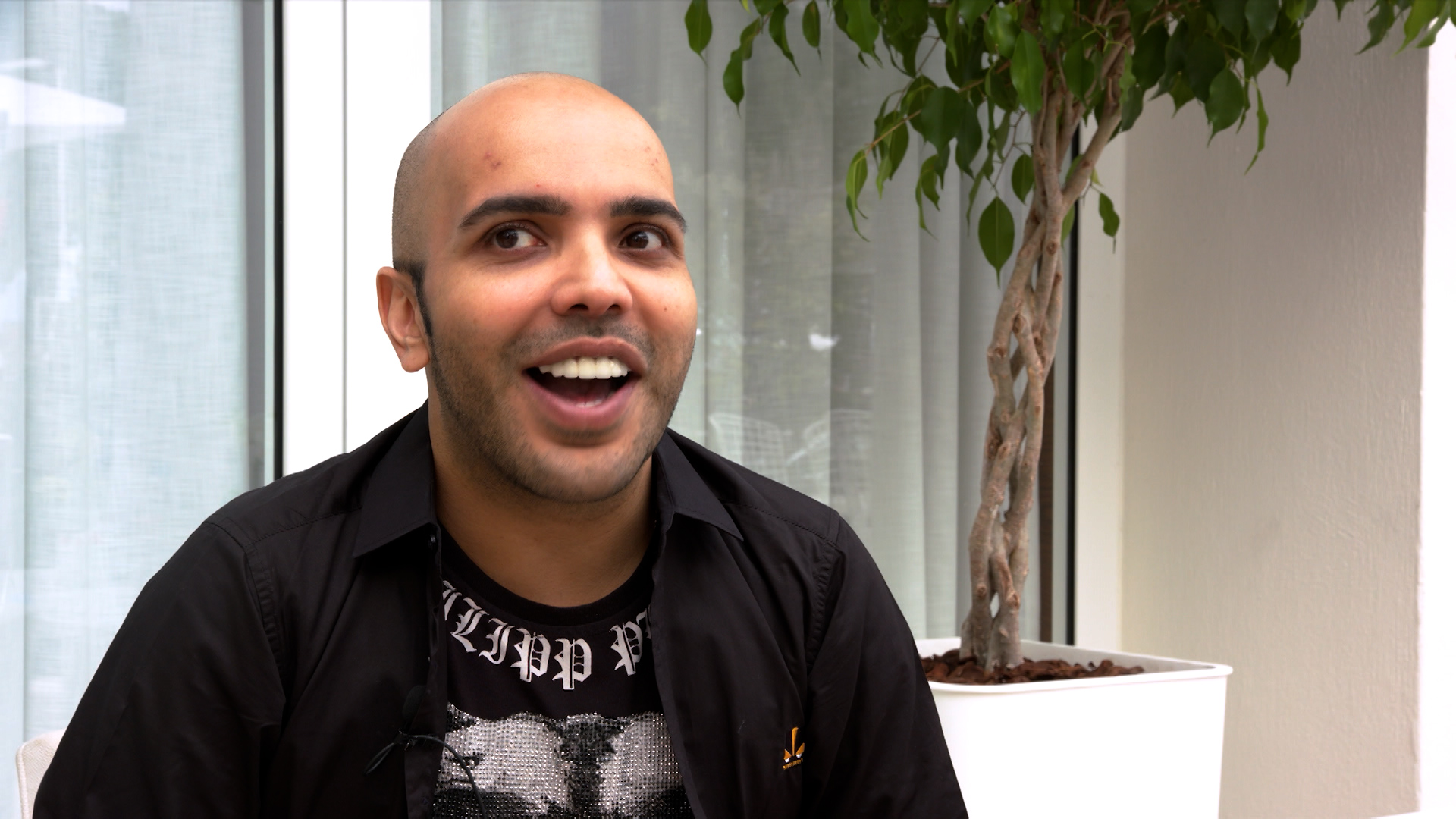 From backstage stress to silver gowns: Cannes red carpet beauty secrets