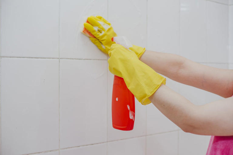 The 3-step trick that makes dingy shower grout look like new