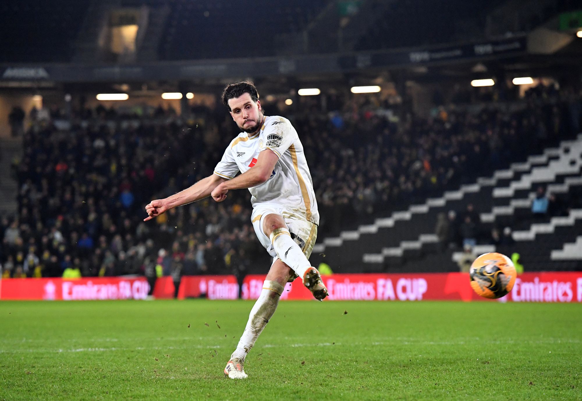 Sanders praises courage shown to step up during penalty shoot-out