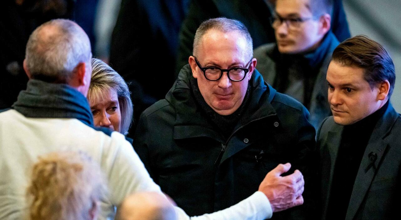 Crans Montana, chi è il sindaco Nicolas Feraud che non vuole dimettersi ...