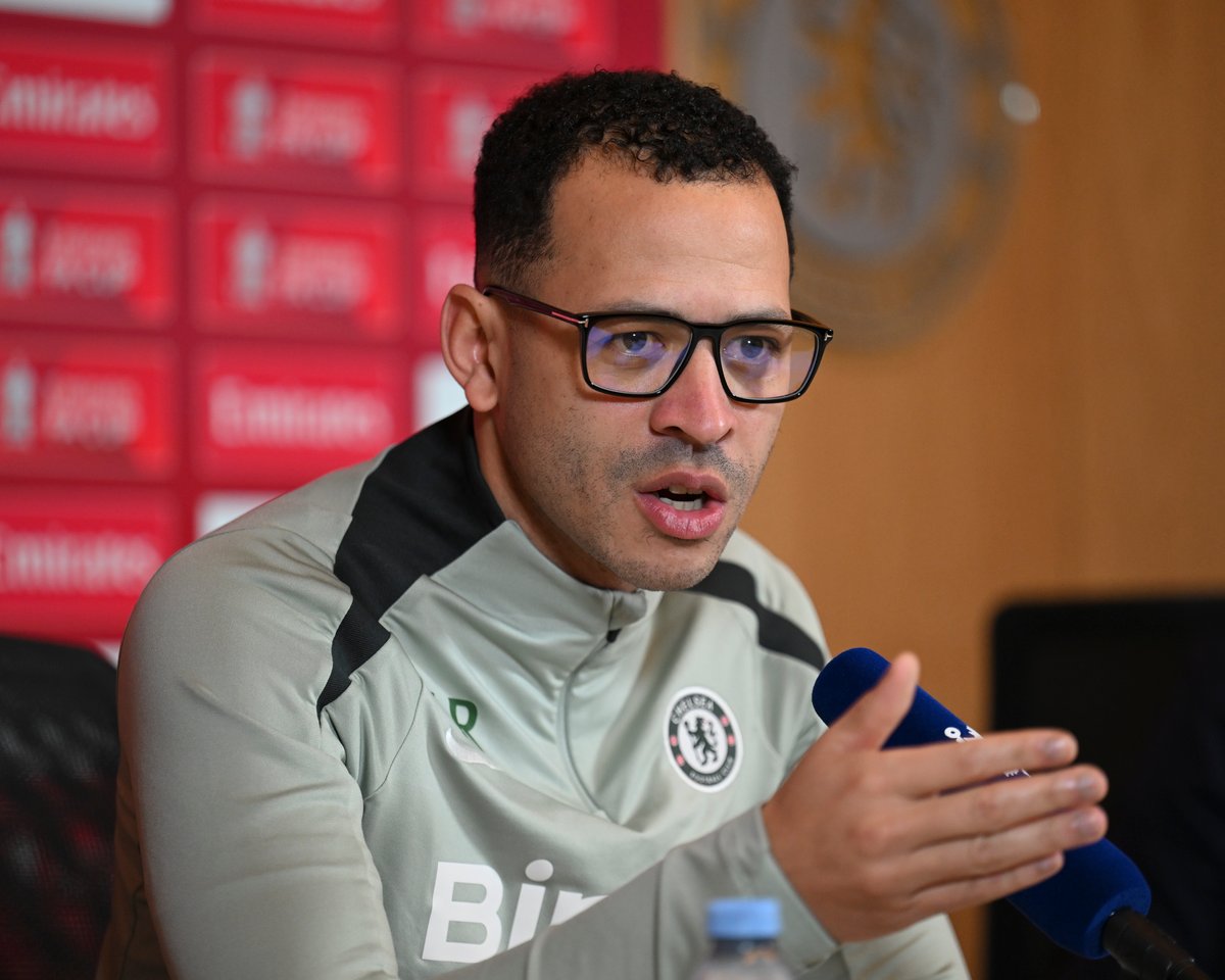 Rosenior reveals update on Chelsea transfer talks as deal confirmed