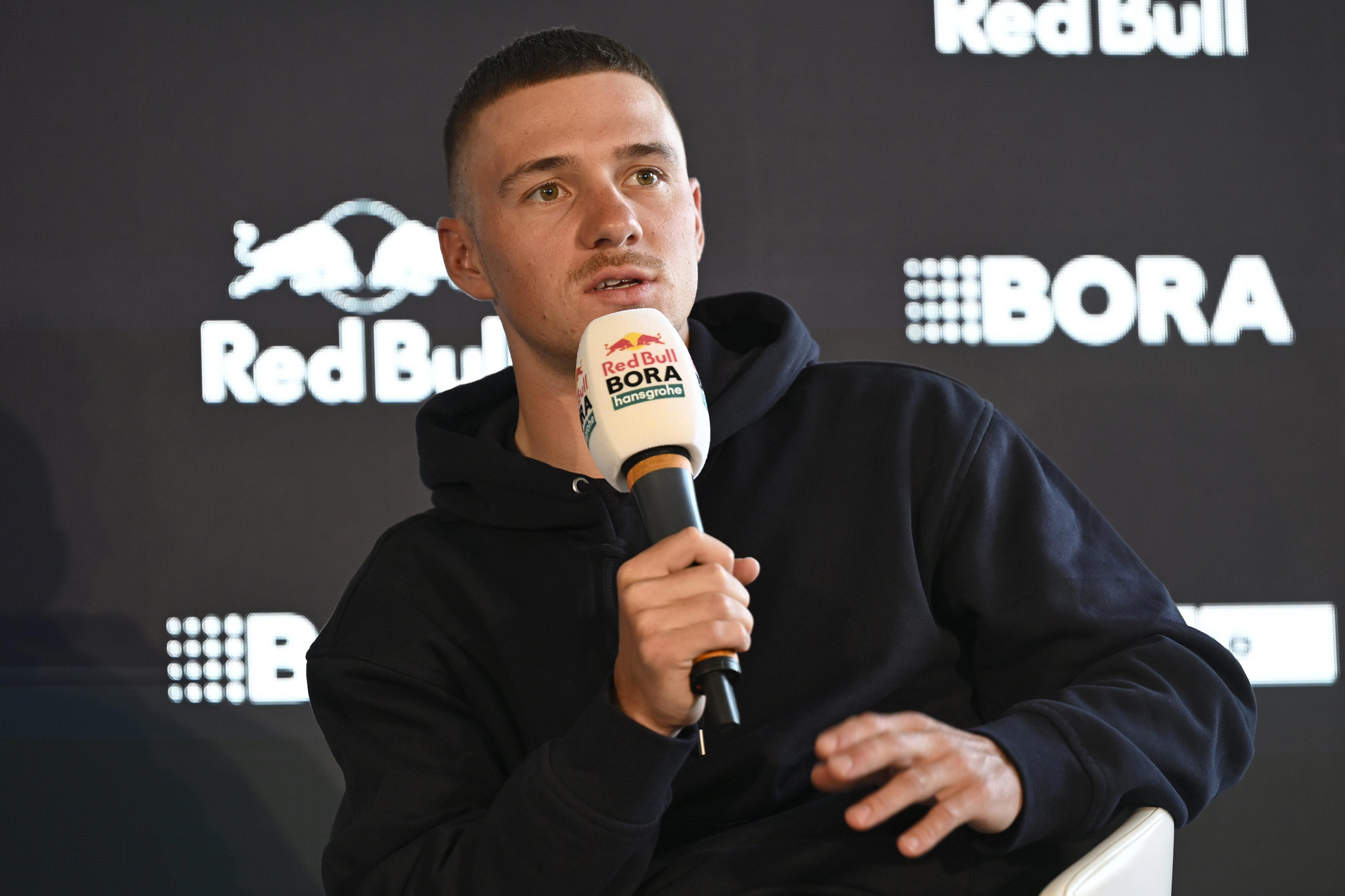 Van Onley tot Evenepoel: alle transfers voor het wielerseizoen 2026