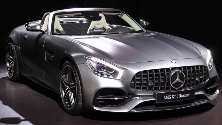 When the 2016 Mercedes-AMG GT re-entered the fight