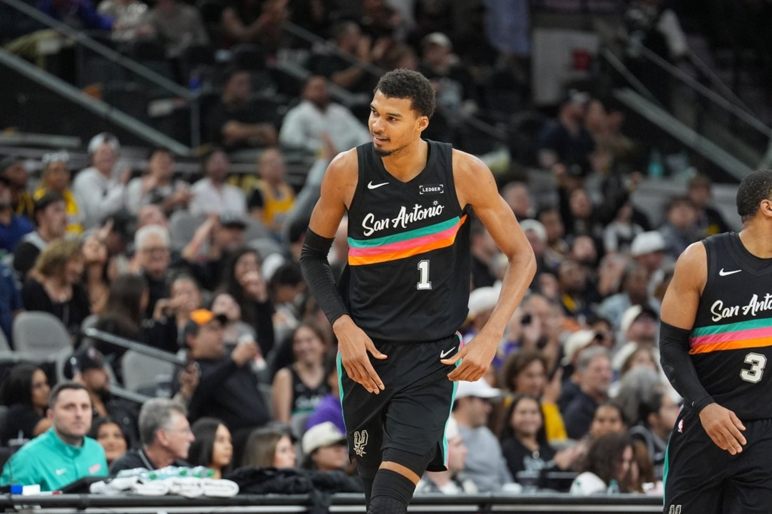 Spurs, in 'rough patch' from long range, will endeavor to find touch ...