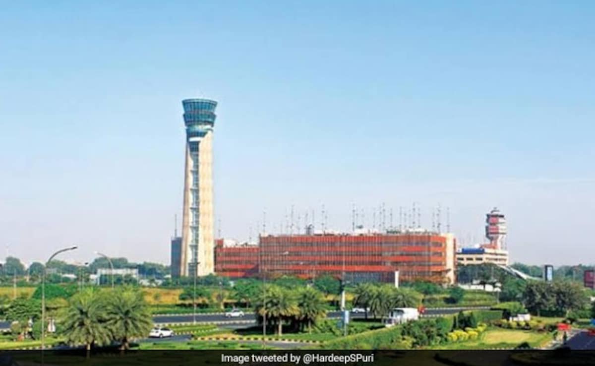 Why crash probe body wants cameras inside air traffic control towers