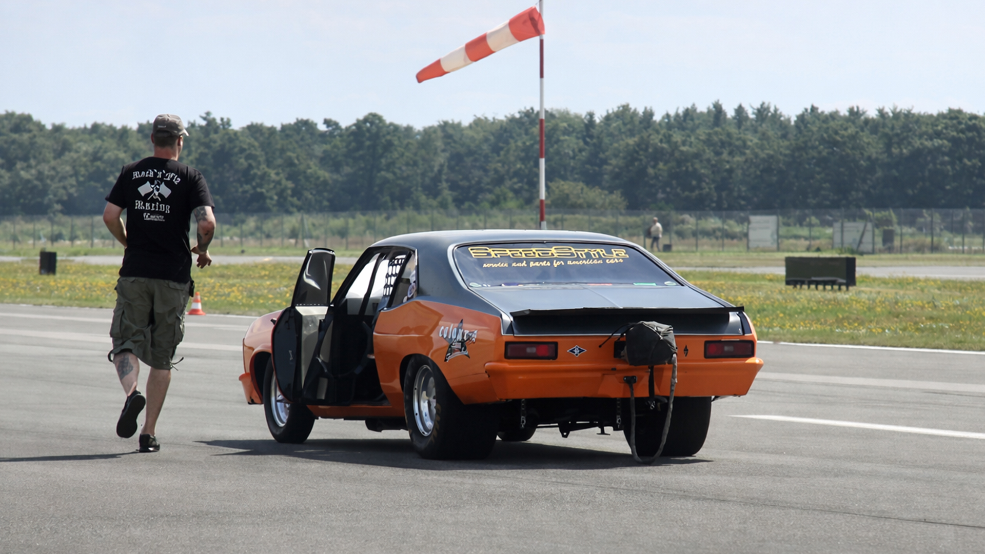 Powerful US V8 delivers timeless engine tone
