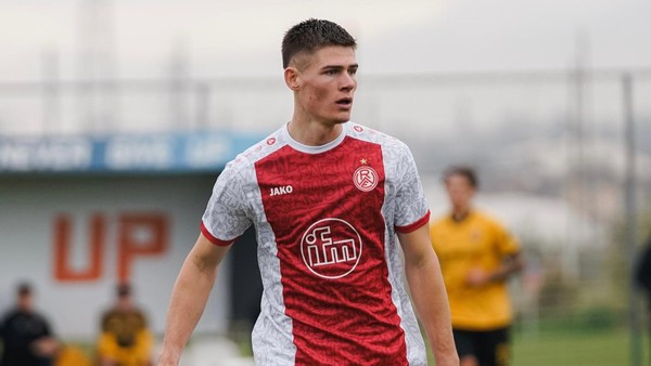 1:1! RWE feiert Achtungserfolg gegen Dresden – Schmidt trifft bei Premiere