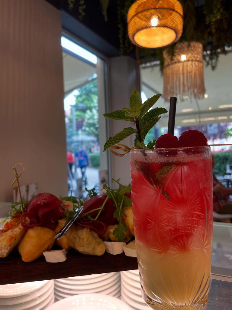 La storia di Davide, si converte all’Islam e apre un bar senza alcol a ...