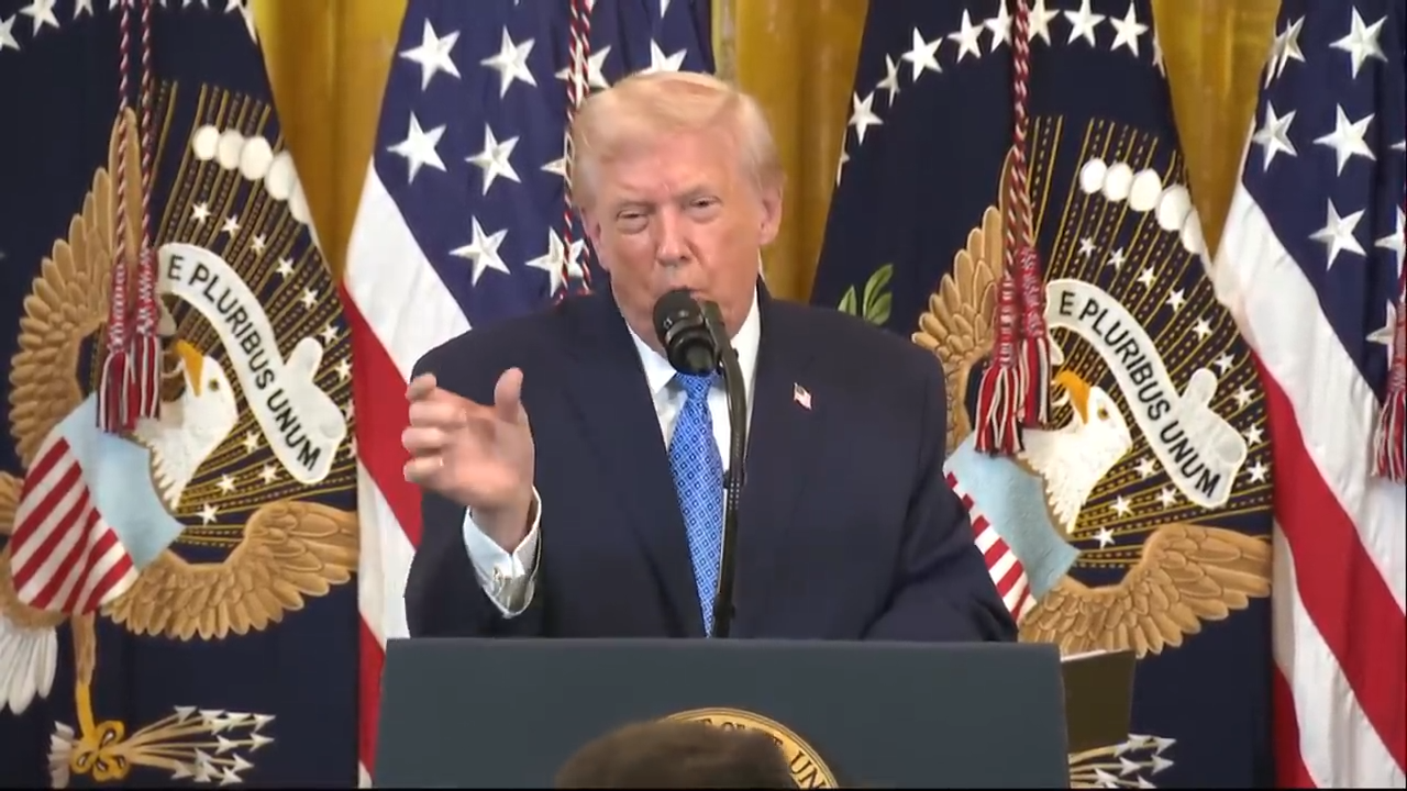 'It went bing bing': Trump puts his incompetence on display, tries to ...