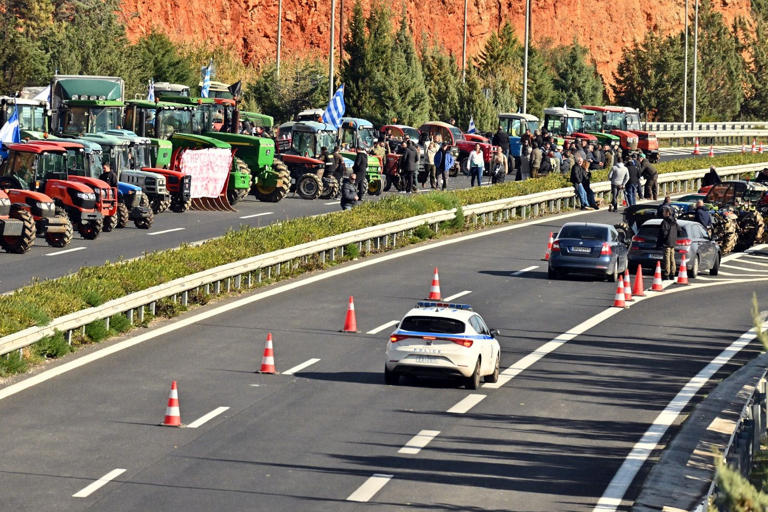 Αγρότες: Προετοιμάζονται για συνάντηση με Μητσοτάκη - Τι γίνεται με τα ...