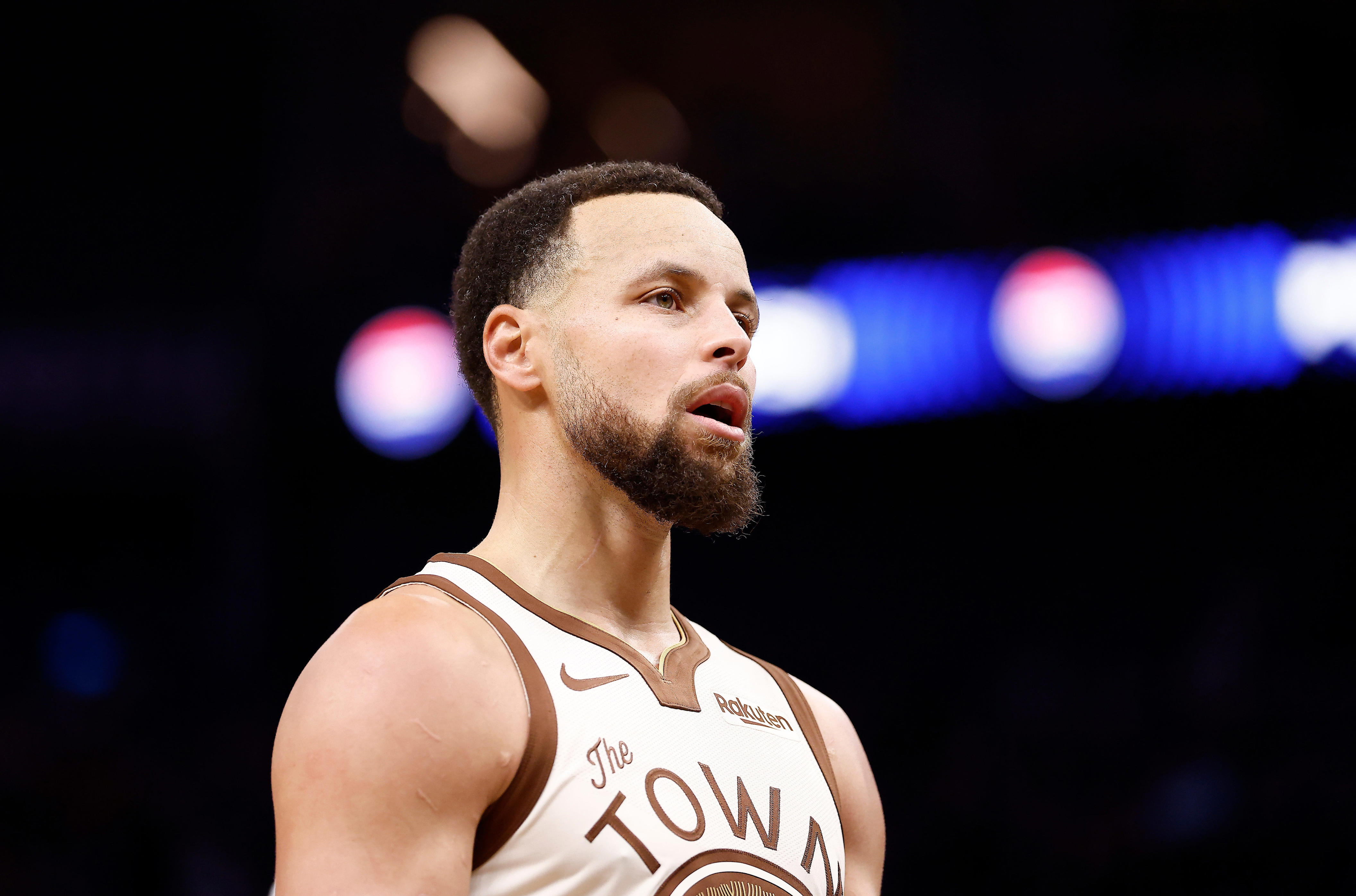 Steph Curry excited for Panthers' playoff game vs. Rams on Saturday