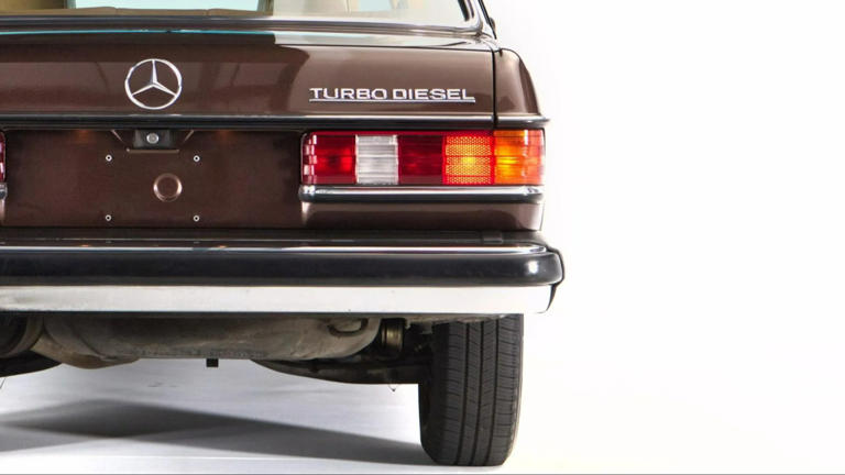 The old-school Mercedes that's still reliable enough for daily driving