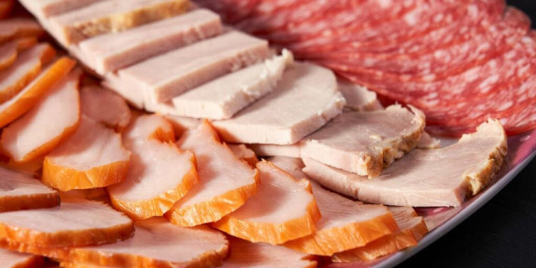 Cancer : ces 2 aliments à éviter à tout prix selon oncologues (même ...