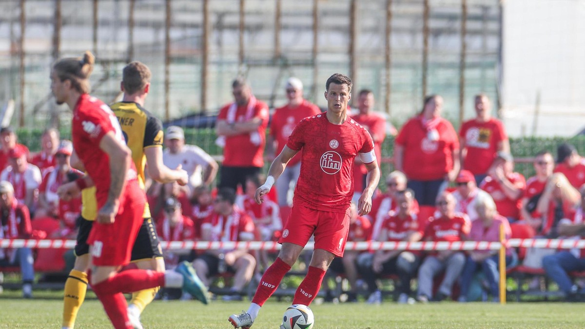 1:1! RWE feiert Achtungserfolg gegen Dresden – Schmidt trifft bei Premiere