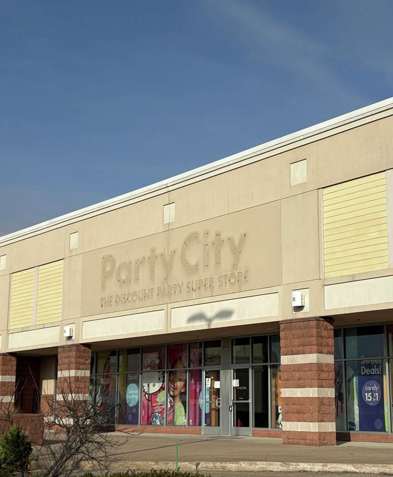 Western retailer Boot Barn to open new Connecticut store in old Party ...