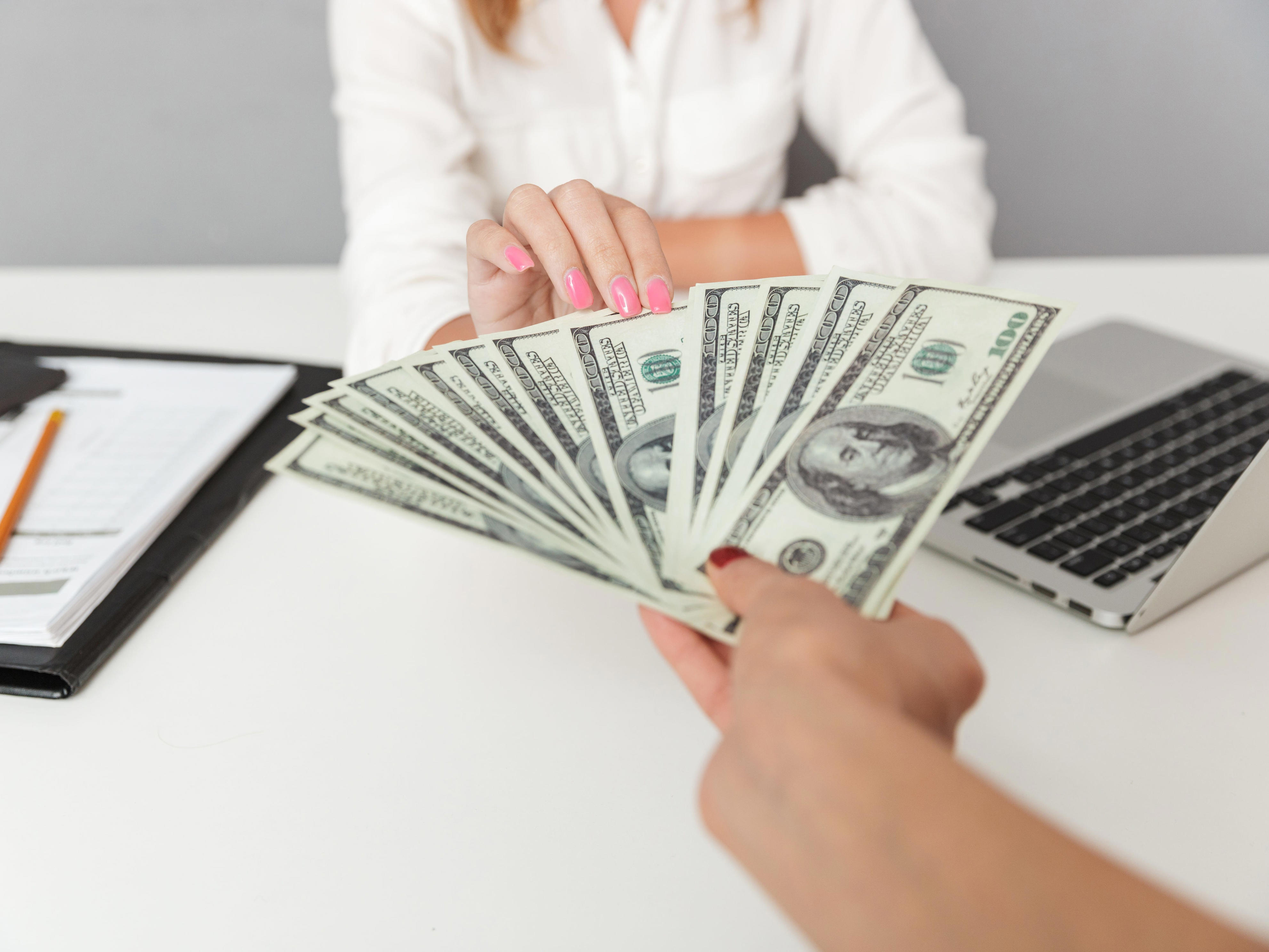 I lost $30,000 on my first business. Two years later, I built a ...