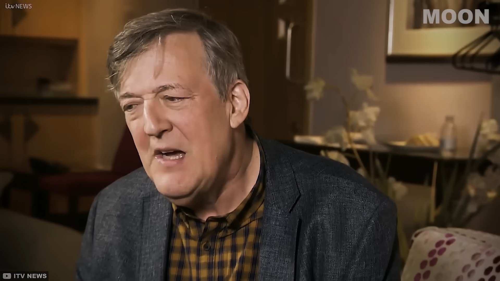 “I was throwing up five times a day” - Stephen Fry on Ozempic