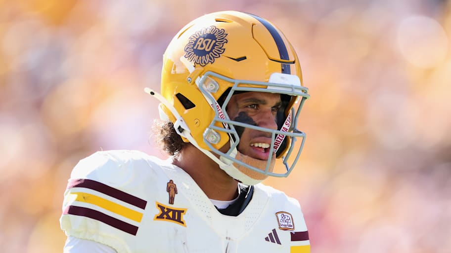 Browns use both first-round picks to fix offense in latest ESPN mock draft