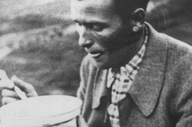 Climber's final words as he died feet from rescuers in 'worst death ...