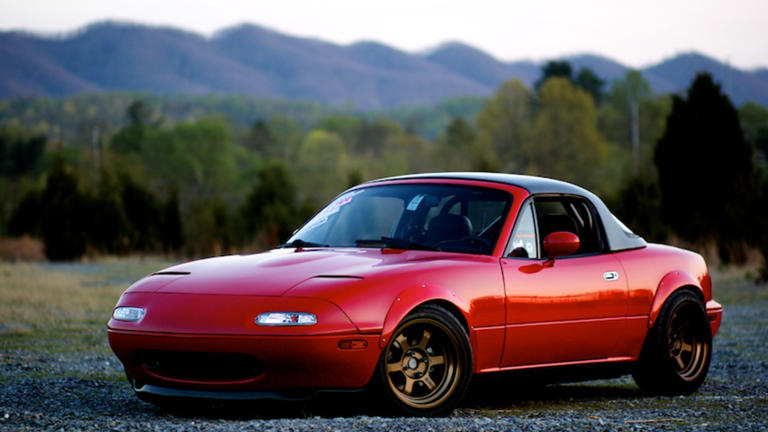 When the 1990 Mazda Miata reminded everyone driving mattered