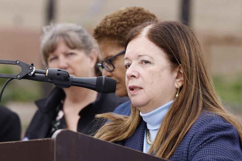 LA violated open meeting law with plan to clear homeless encampments ...