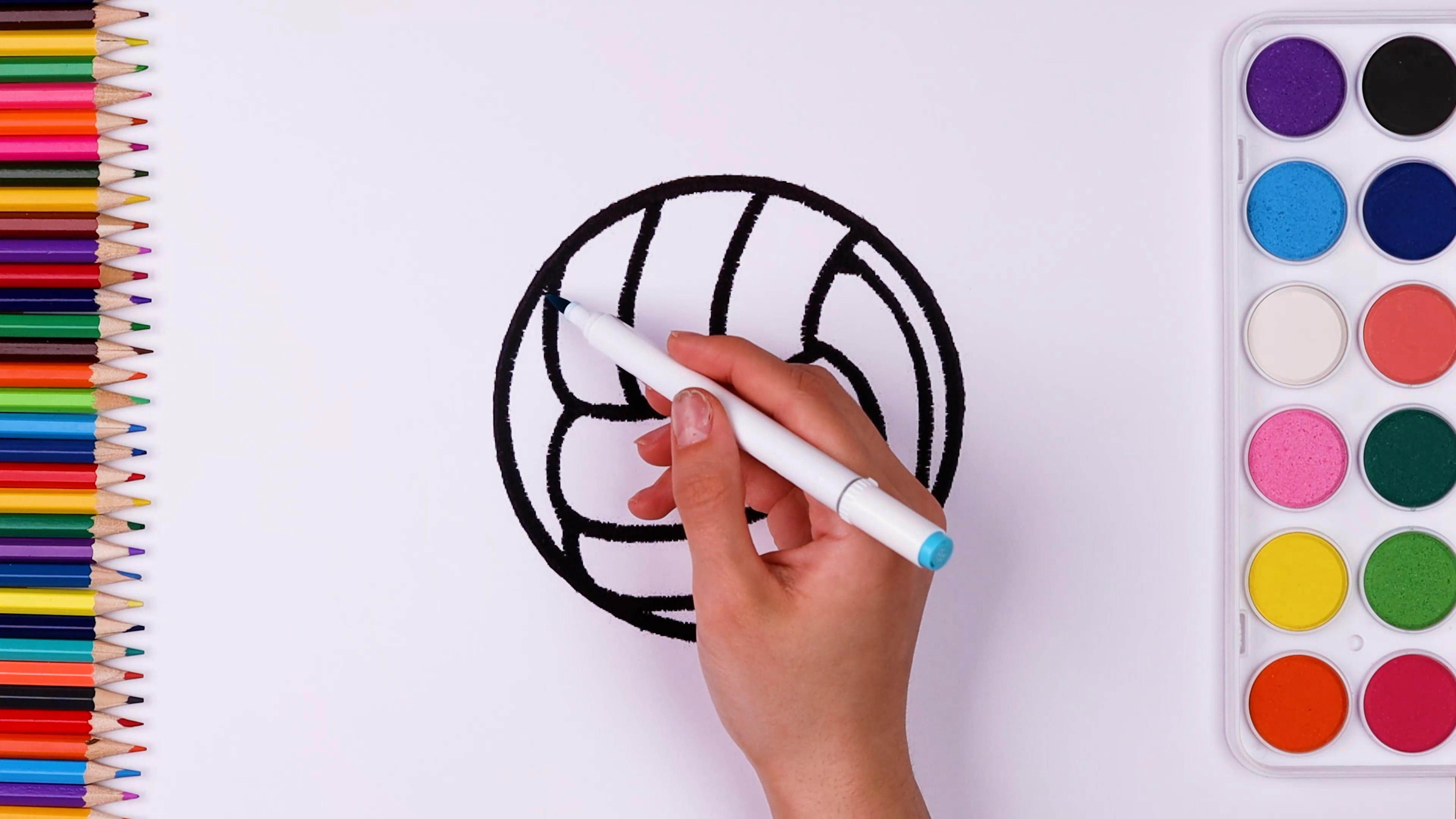 Learning color names through a football drawing