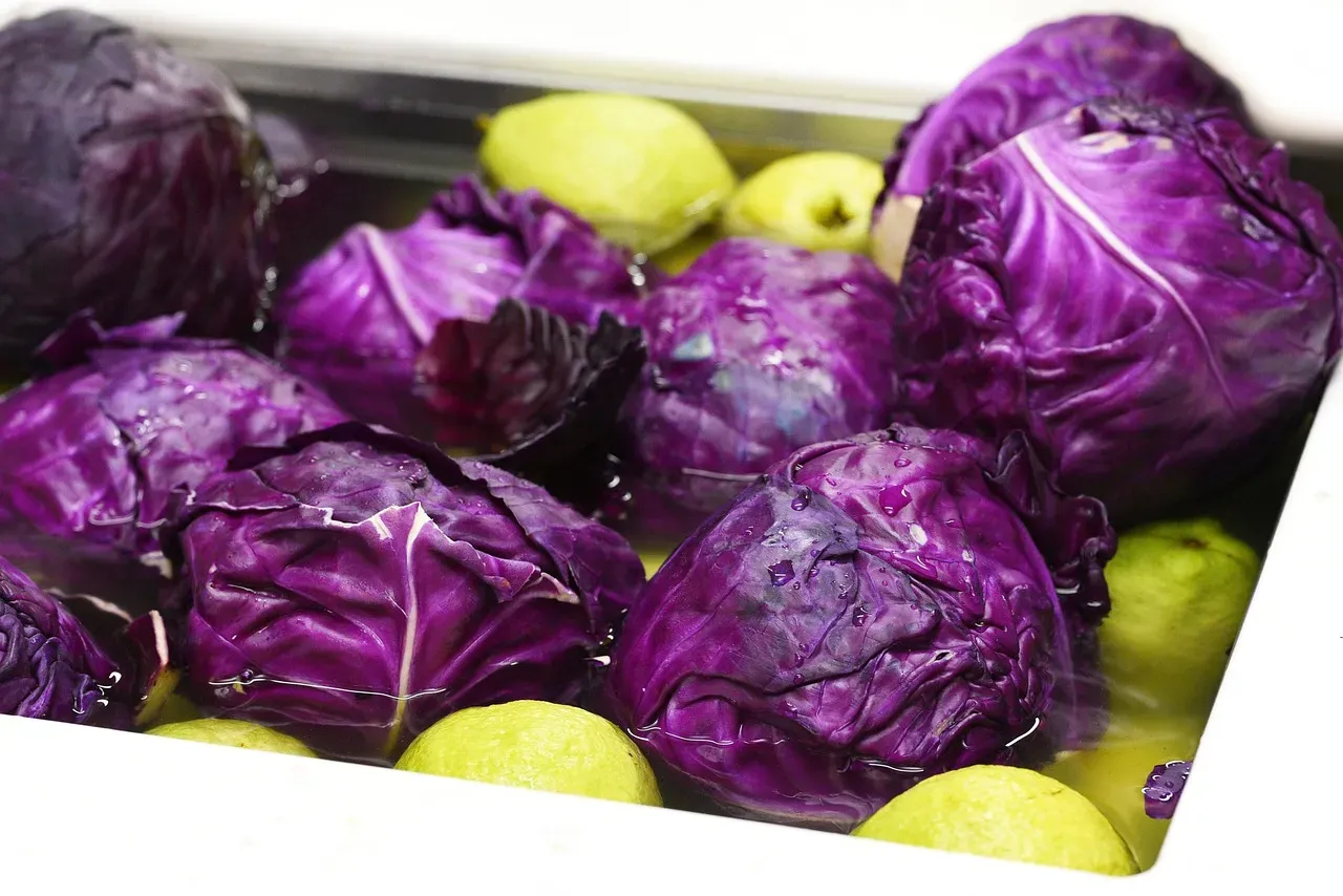 If you're still washing produce this way, you're doing it wrong, say ...