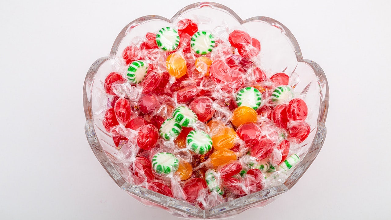Americans split over 'grandma candies' as caramels and circus peanuts ...
