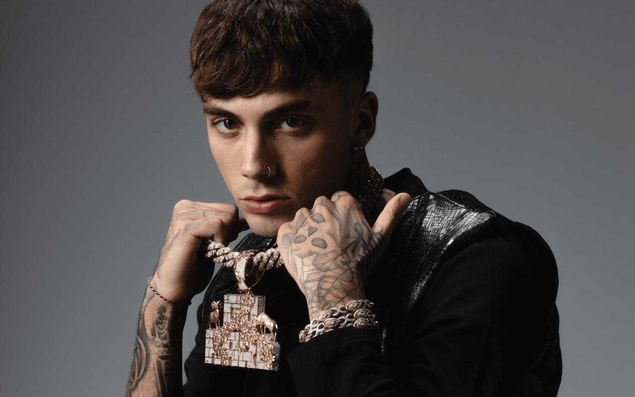 Classifica album, Tony Boy scalza Olly dalla vetta