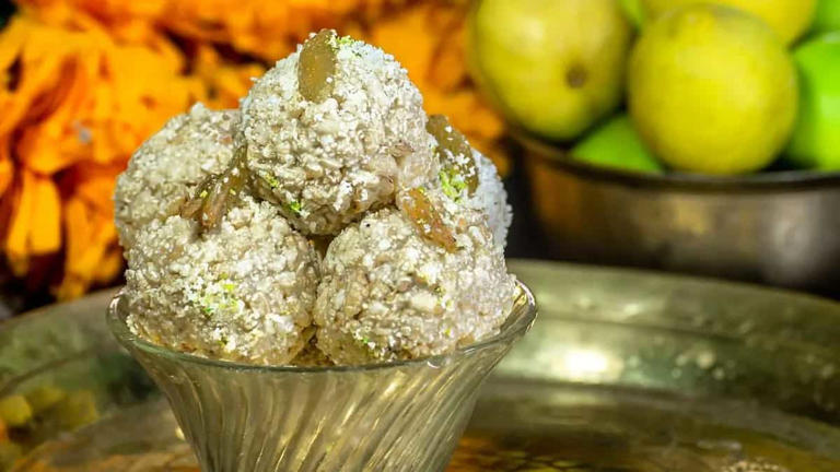What makes Bengal’s Joynagar moa so special in winters?