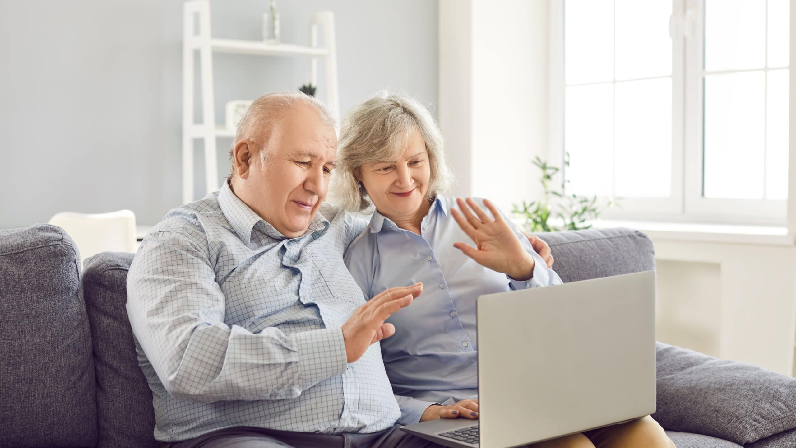 12 things many grandparents often pretend to appreciate