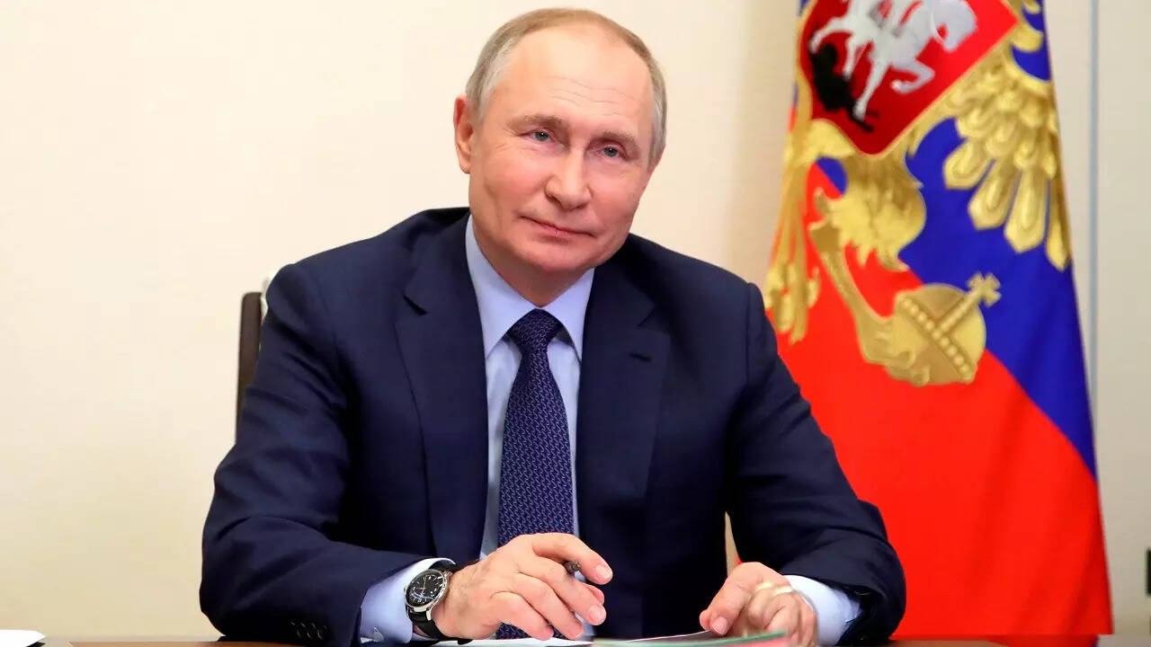 Why Russian President Vladimir Putin isn't reacting to Venezuelan ...