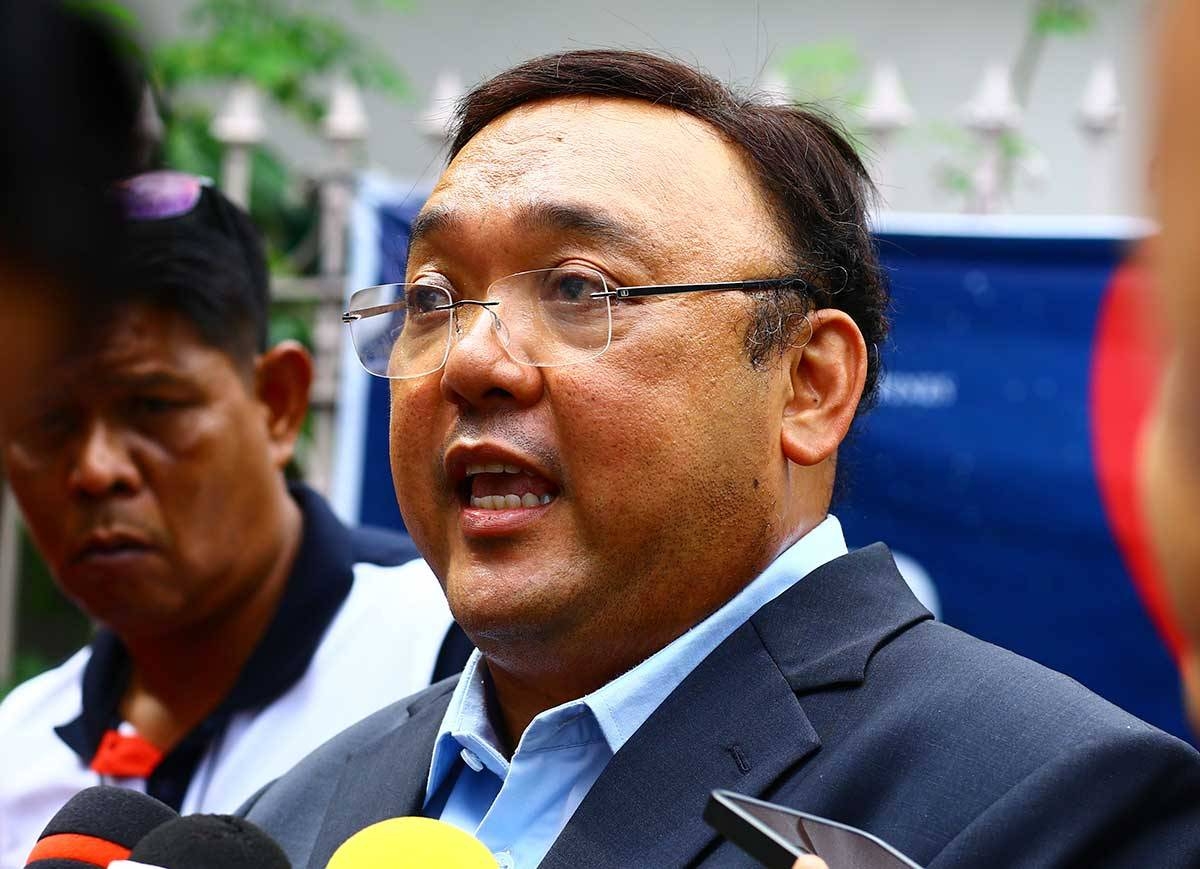 Filipino in the Netherlands wants Roque out