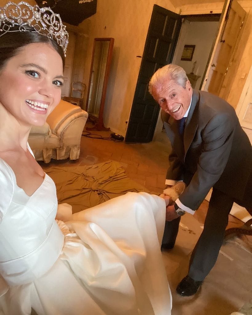 Las imágenes inéditas de Isabelle Junot junto a su padre, Philippe ...