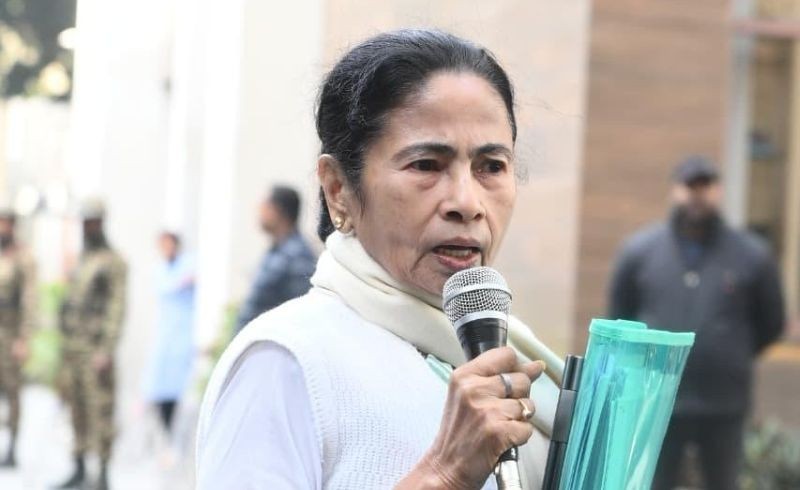 IPAC raid row escalates! ED drags Mamata Banerjee to Supreme Court ...
