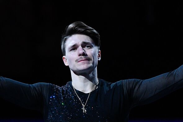 Winter Olympics star pays emotional tribute to parents killed in ...