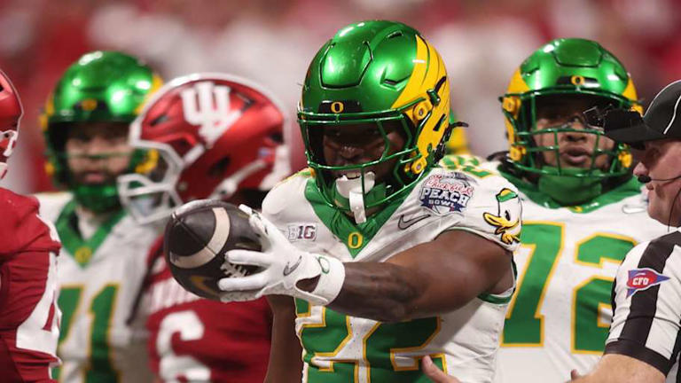 Oregon running back Jordon Davison addresses surprise injury